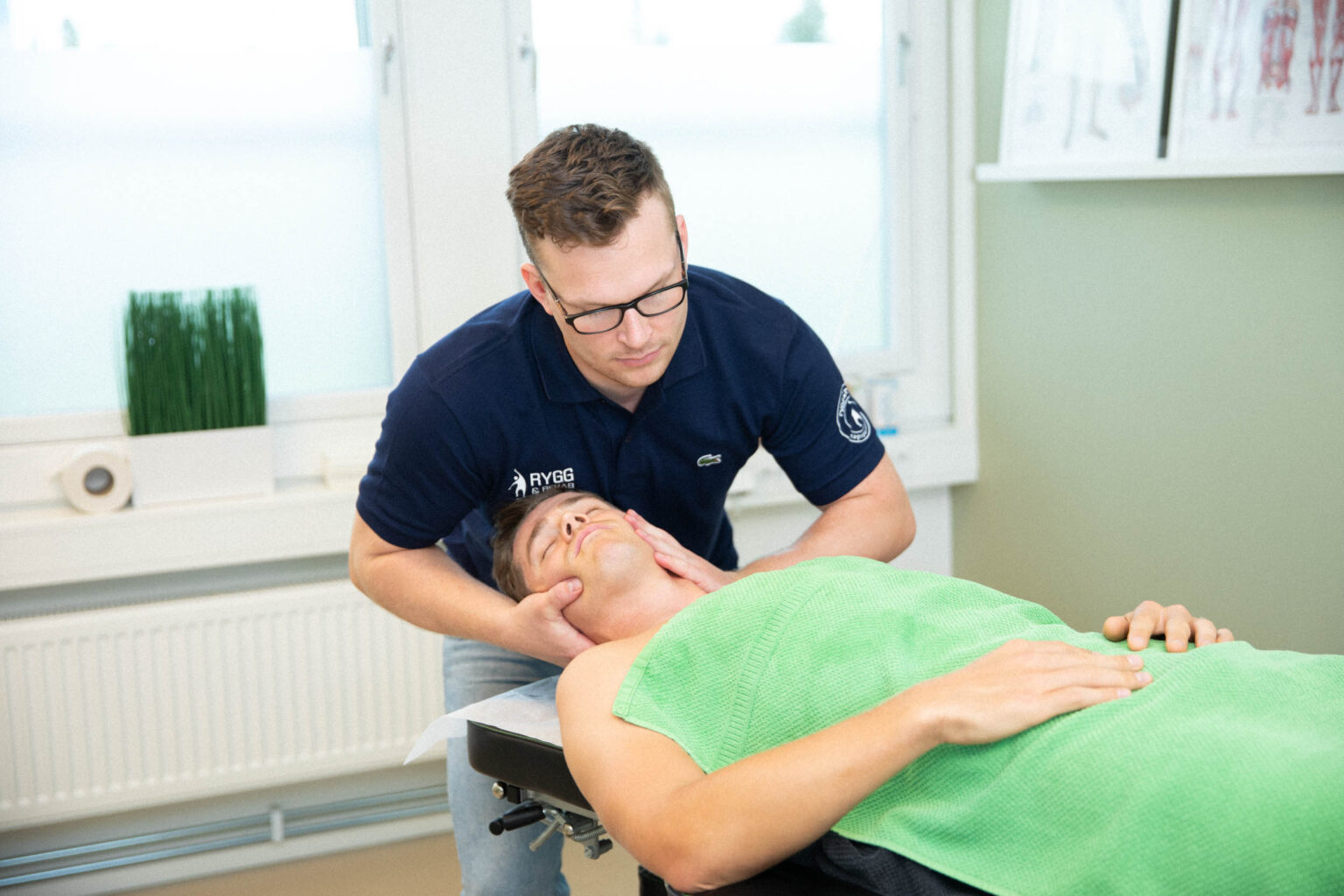 Svimmelhet og krystallsyken er noe vi behandler daglig ved våre klinikker. Hva er krystallsyken ...